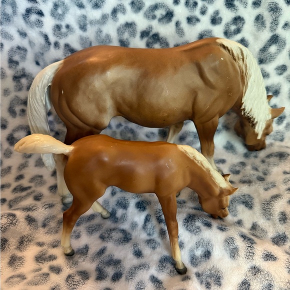 Breyer | Toys | Breyer Brown And White Grazing Mare And Foal Horse ...